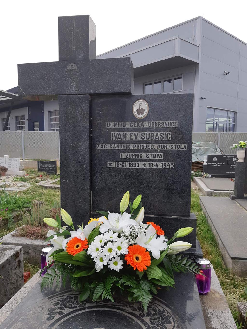 Prije 75 godina partizani su zaklali stupskog župnika Ivana Subašića ...