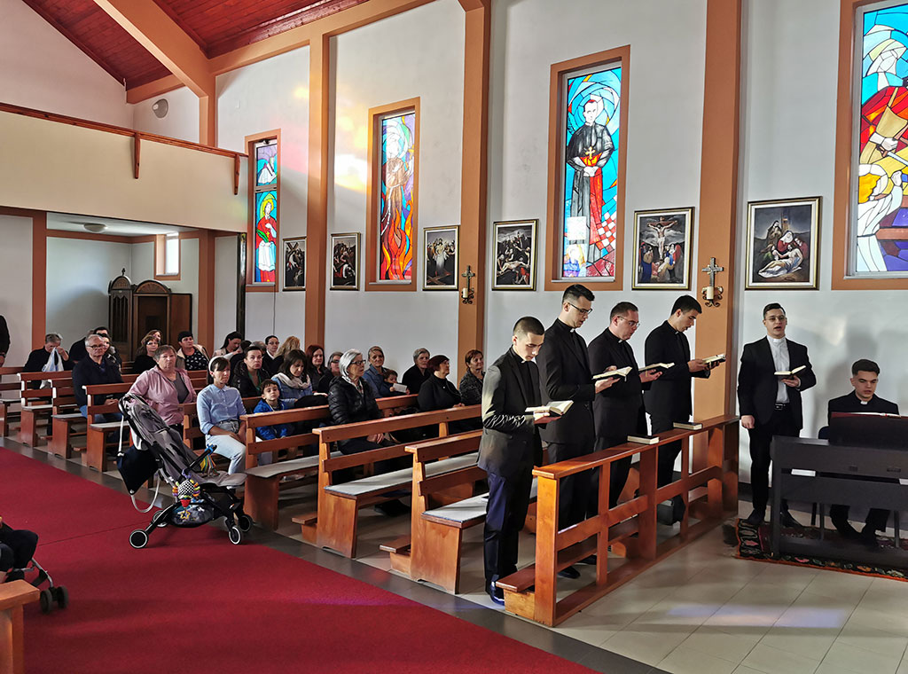 The smallest parish in Sarajevo celebrated its patron saint | Katolički ...