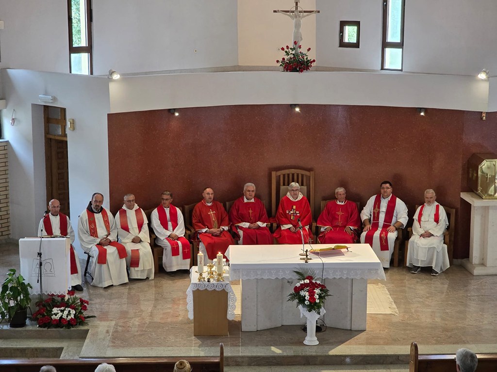 Proslava patrona i 50. obljetnice župe Uzvišenja Svetog Križa | Katolički tjednik