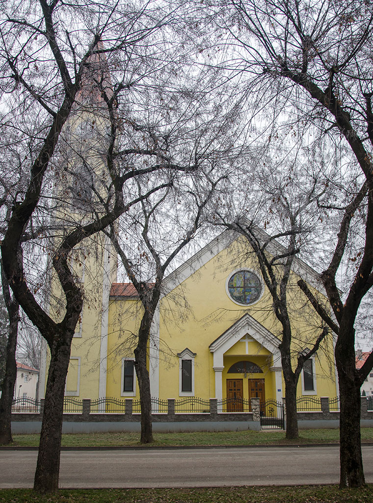 Otvorena crkva, otvorena srca u Modriči | Katolički tjednik