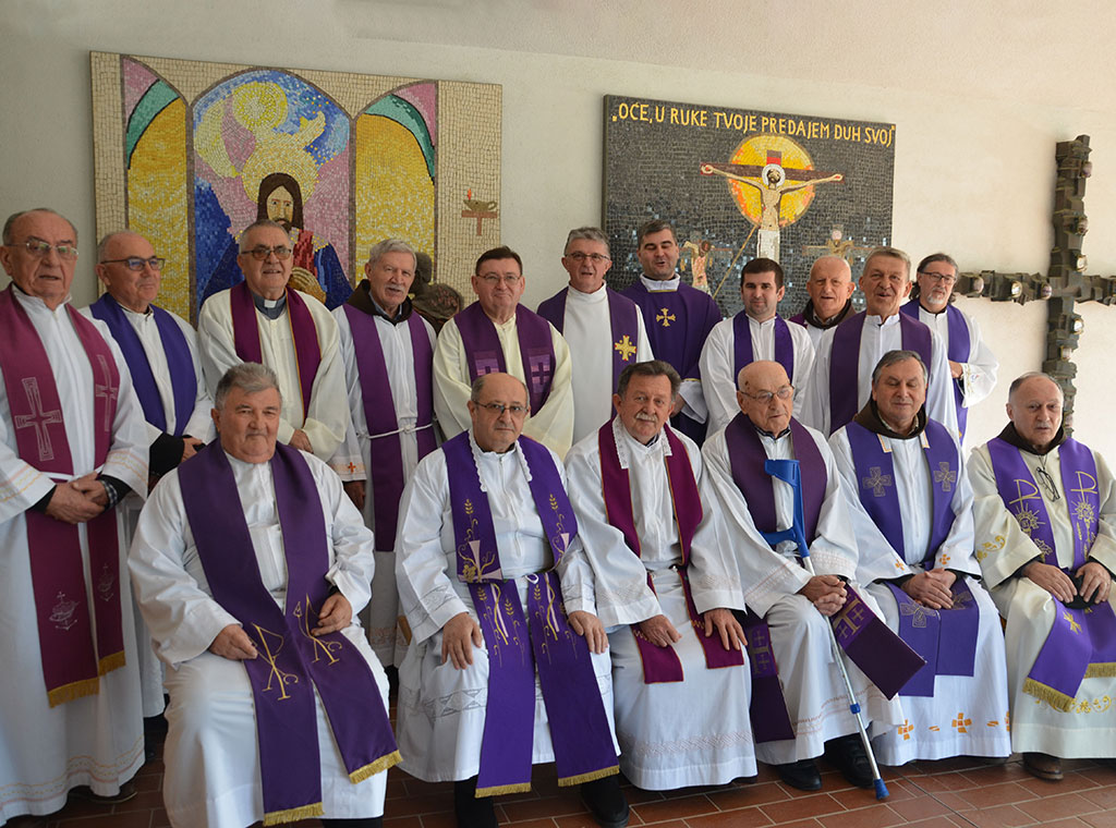Duhovne vježbe za svećenike plehanskoga kraja | Katolički tjednik